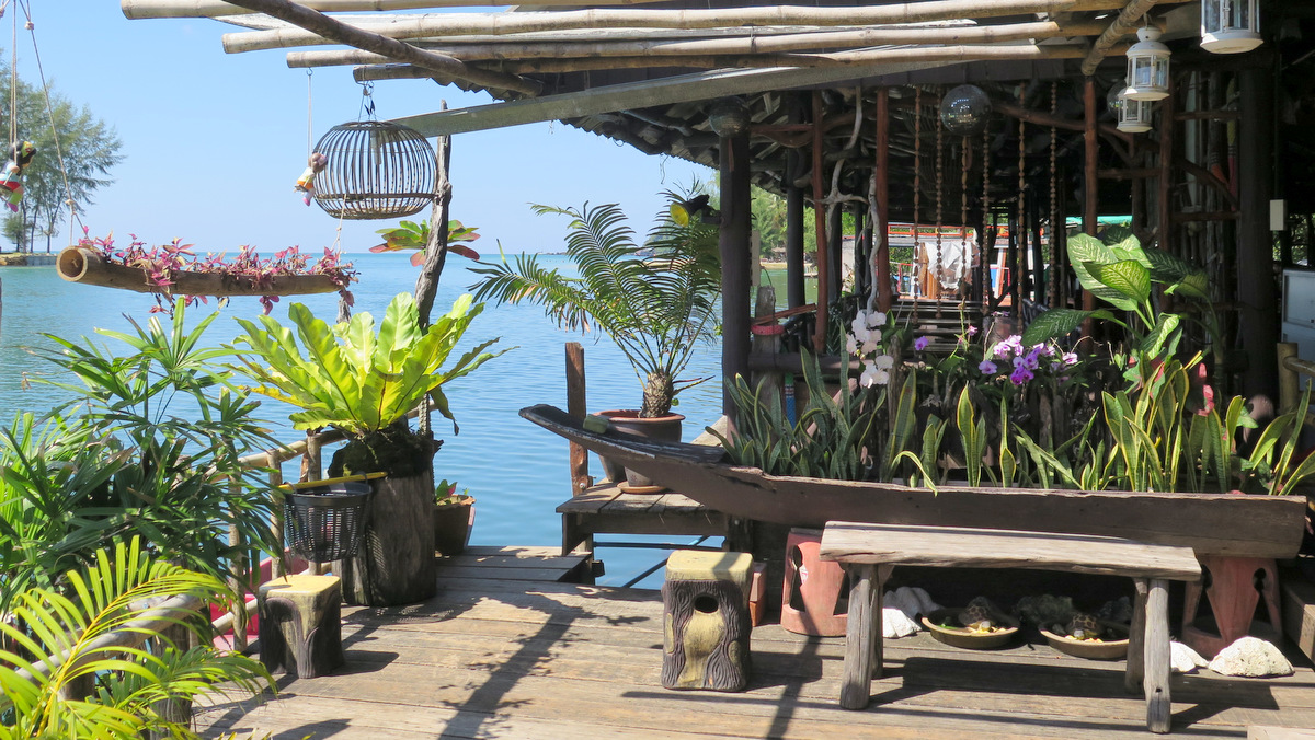 Iyara Seafood Klong Prao Koh Chang - Restaurant Review